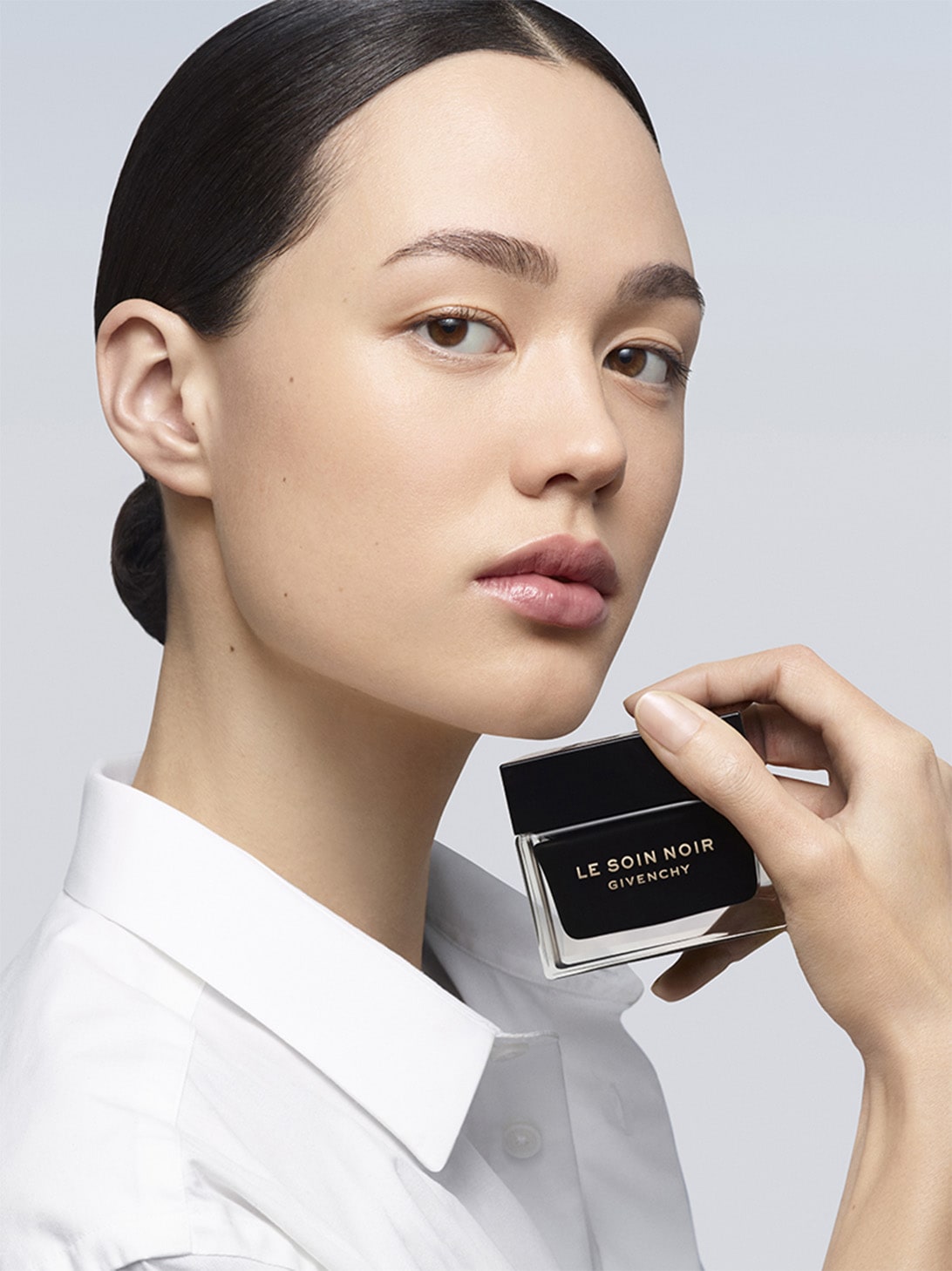 Light Cream Refill - Le Soin Noir | Skincare | Givenchy Beauty