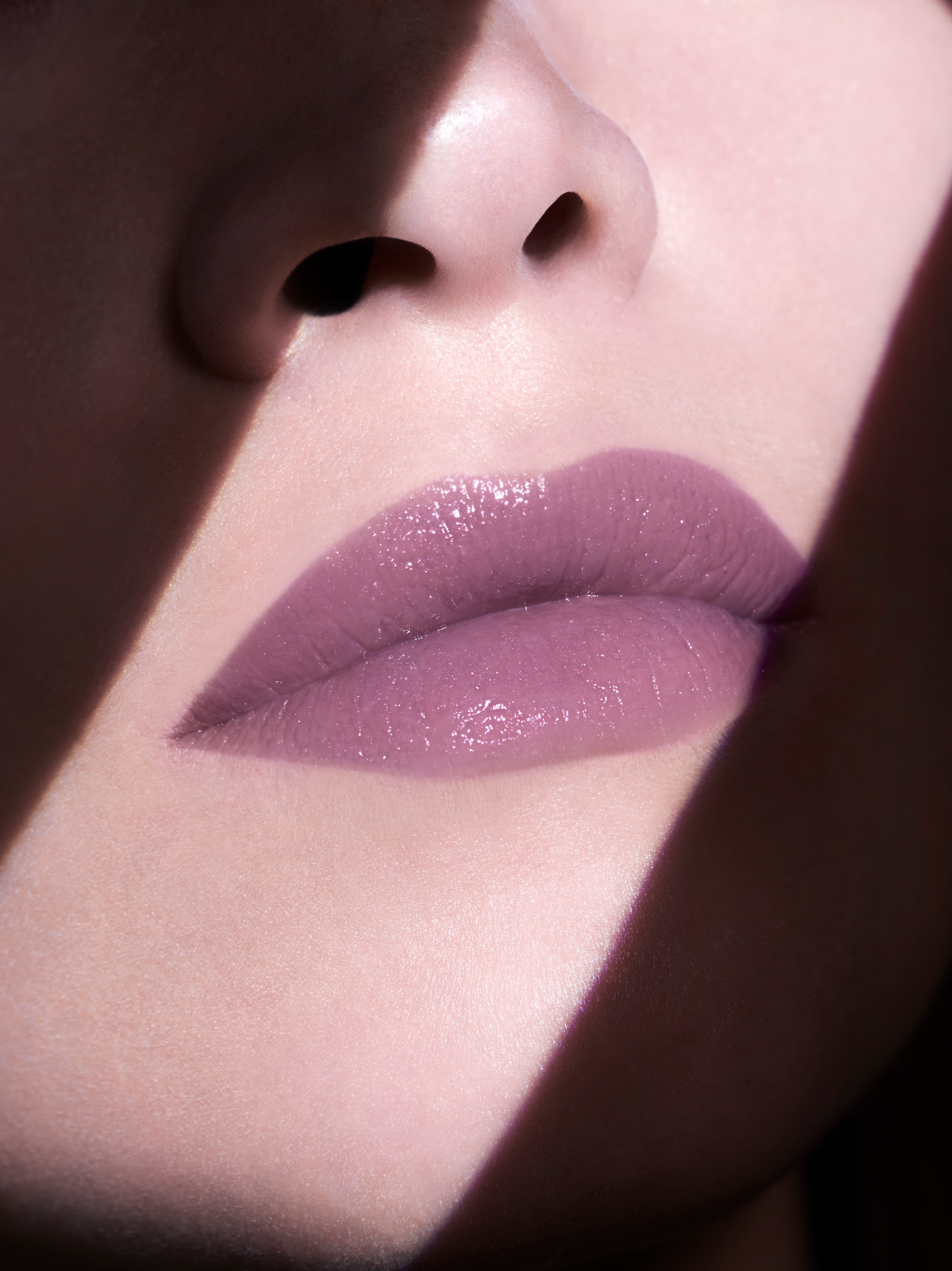 Essence of Shadows ∷ GIVENCHY